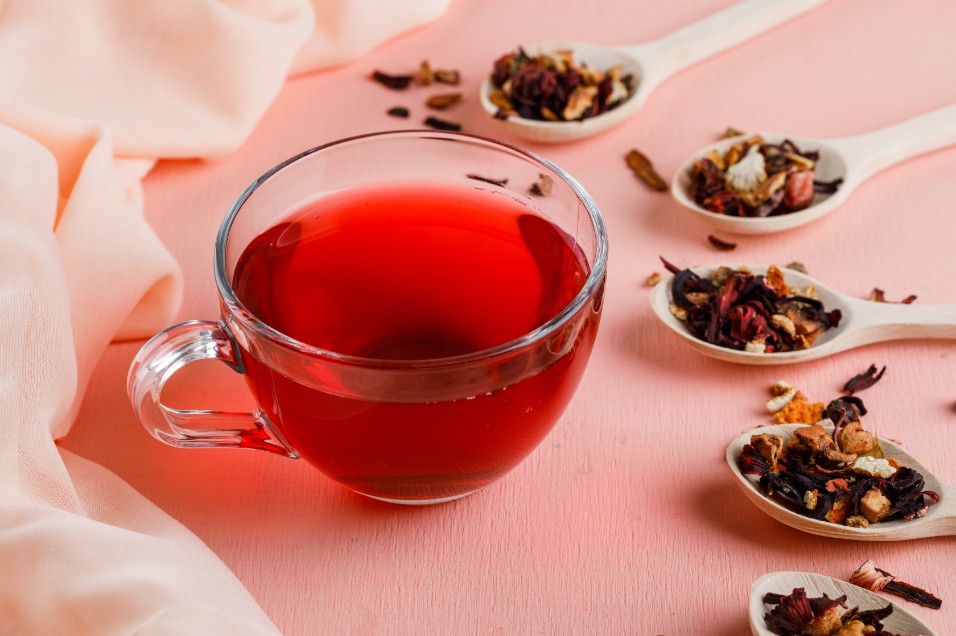 【五行茶開箱實測】經期後保養喝什麼茶？有效改善月經不順的四物茶，讓你姨媽來也不煩燥